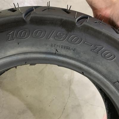 Cina 100/90 10 Pneumatici per motociclette per una guida tranquilla e sicura su qualsiasi terreno in vendita