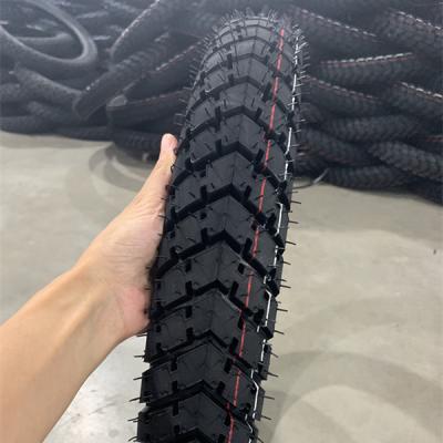 中国 高容量 17 インチ 中国のバイクタイヤ 10.5 張力強さ 販売のため