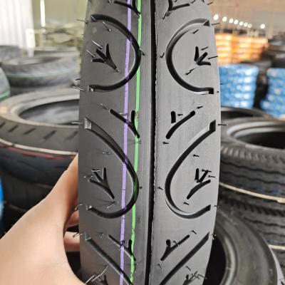 中国 6pr/8pr ゴム含有量 チューブ型 チューブレスモーターサイクルのタイヤ 100/90-10 販売のため