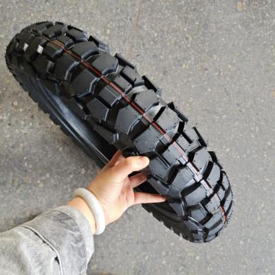 中国 120/90-18 ナチュラルゴムとOEM受容可能な高強度バイクタイヤ 販売のため