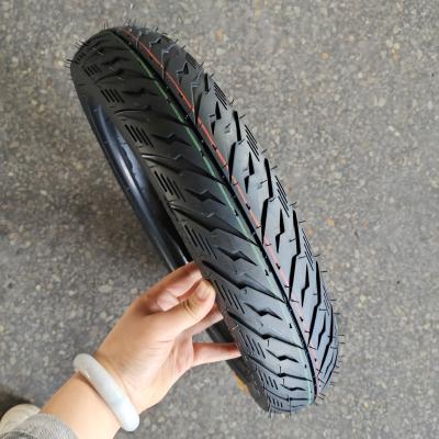 Cina 100/80-14 Pneumatici da motocicletta con 35%-55% di contenuto di gomma e involucro in vendita