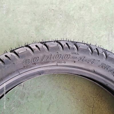 Cina Acceptabile pneumatico OEM di gomma per moto 80/100-14 per la garanzia del involucro del pneumatico in vendita