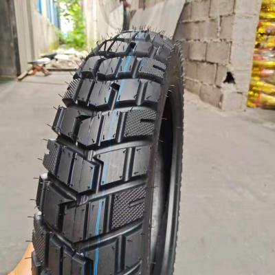 中国 青ダオ港 積載 110/90-16 35%~55%ゴムを含むチューブレスモーターサイクルのタイヤ 販売のため