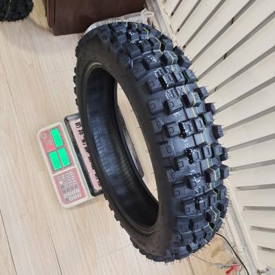 China Pneus de motocicleta de durabilidade 140/80/18 com classificação 6PR/8PR e carcaça de pneu resistente à venda