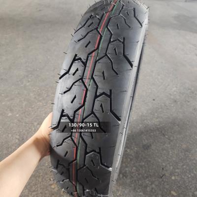 Cina 130/90-15 Bajaj Boxer Pneumatico per moto 6PR/8PR Prodotto in proprio con contenuto di gomma 35%-55% in vendita