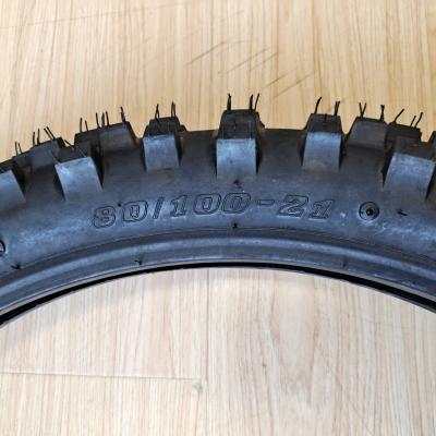 Cina 80/100-21 Pneumatici di gomma naturale per motociclette Il perfetto equilibrio tra prestazioni e durata in vendita