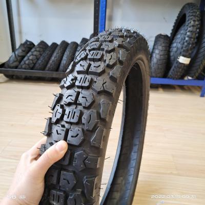 China 90/90-18 TT Motorcycle Tyre MT026 Manufactured in with 35%-55% Natrual Rubber Content for sale