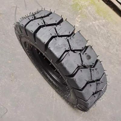 Cina 5.00-8 Pneumatici per motocicli con materia prima Natura Gomma Acciaio Nylon in vendita