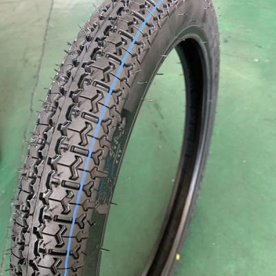 China 250-17 8PR Ply Rating neumáticos de motocicleta Japón neumáticos de carreras planas para su beneficio en venta