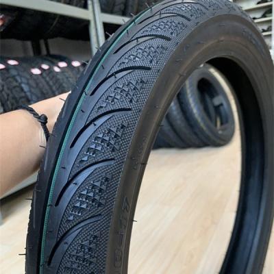 Cina 3.00-17 Pneumatici per motocicli 35% contenuto di gomma Ideale per le esigenze dei clienti in vendita