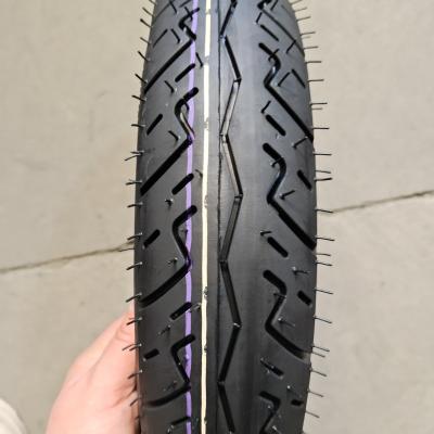 Cina Ottenere le migliori prestazioni con pneumatici da moto 150/70/17 e involucri durevoli in vendita