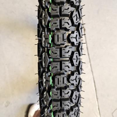 Cina Ottenere le migliori prestazioni con pneumatici da moto 150/70/17 e involucri durevoli in vendita