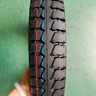 Cina Pneumatici per motociclette da carico nel porto di Qingdao 450 12 con 35%-55% di gomma in vendita