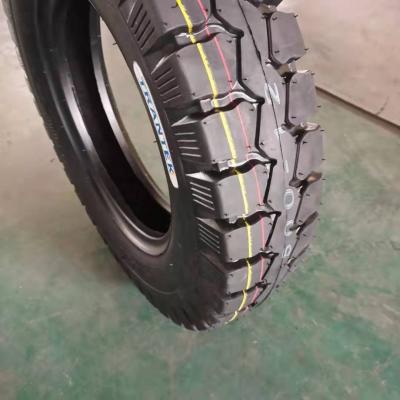 Cina Pneumatici per motociclette da carico nel porto di Qingdao 450 12 con 35%-55% di gomma in vendita
