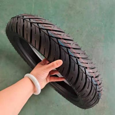 China 35%-55% de teor de borracha Projeto profundo Pneus de motocicleta 120/70-17 para manuseio em todos os climas à venda
