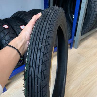 China Mercado Africano 2,50 17 Pneus de Motocicleta com 20000 KM de Vida útil à venda