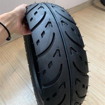 Cina 130/60/13 Pneumatici per motociclette con durata di 20000 KM e tempi di consegna entro 25 giorni in vendita