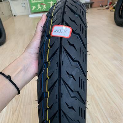 Cina Migliora le prestazioni della tua moto con le gomme Herschel 100/90-145 in vendita