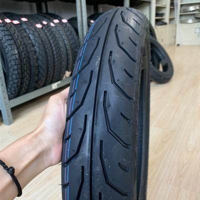 Cina Prodotto pneumatici per moto 90/90-17 con capacità giornaliera di 5000 pezzi in vendita
