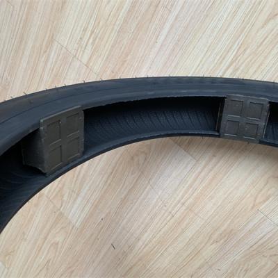 Cina Deep Design pneumatici per moto senza tubi 90 90 17 per migliorare le prestazioni in vendita