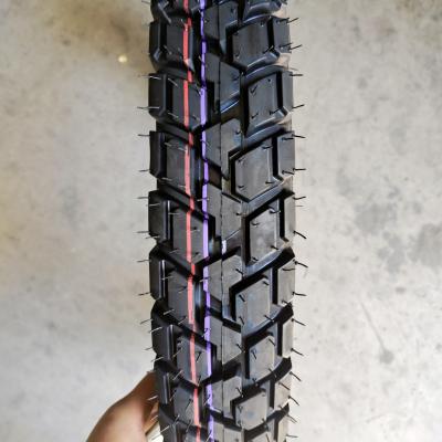 China Mercado Africano 3.00-17 Pneus de motocicletas Pneus sem tubos com 35%-55% de teor de borracha à venda