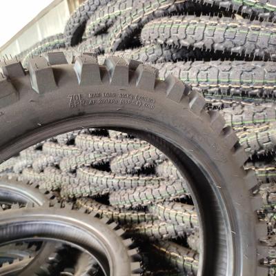Cina 120/80-18 Pneumatici per motociclette con 35%-45% di gomma e TL 6,5 kg in vendita