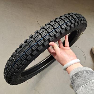 Cina Deep Design 300-18 gomma per motociclette per prestazioni superiori e lunga durata di vita in vendita