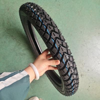 Cina 18 pollici pneumatico triciclo 2.75 18 3.00 18 pneumatico tubo per il mercato africano a prezzi accessibili in vendita