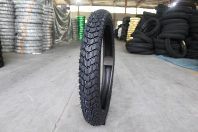 Cina Pneumatici per moto Kenda 300x18 275x18 90/90-18 Pressione dell'aria 280kpa Capacità di carico 180kg in vendita