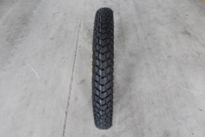 Cina Pneumatici per moto Kenda 300x18 275x18 90/90-18 Pressione dell'aria 280kpa Capacità di carico 180kg in vendita