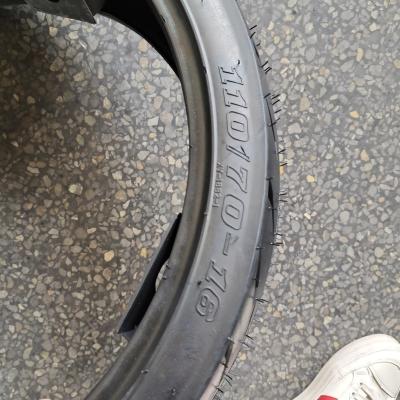 Cina SOSOON 110/70-16 Pneumatici per motociclisti resistenti e resistenti alla trazione 10.5 in vendita