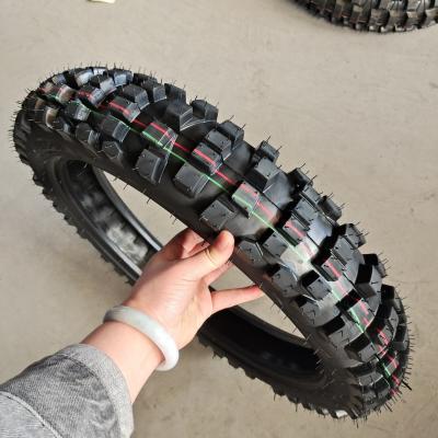 China 410-18 Pneus de motocicleta fora de estrada provenientes do porto de carregamento Porto de Qingdao e 4,8 kg à venda
