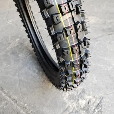 Cina 13000PCS carico QTY/40'HQ pneumatico per moto 80/100-19 con 35%-45% di gomma in vendita