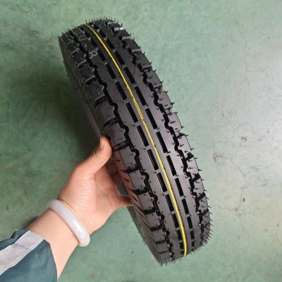 China Padrão 4.00-8 400-8 MRF Pneus de motocicletas para compradores da América do Sul e do Oriente Médio à venda