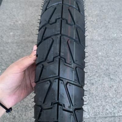 Cina 20000 KM Durata di vita 90/90-18 Pneumatici per motociclette con capacità produttiva giornaliera di 5000 pezzi in vendita