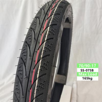 Cina Guida liscia con 35%-45% di gomma Pneumatici per moto 70/90-17 80/90-17 90/90-17 in vendita