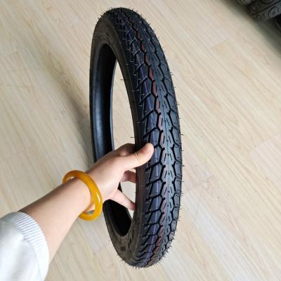 Cina Pneumatici per motociclisti di progettazione approfondita 60/100-17 per e 5000 pezzi al giorno Capacità di produzione in vendita