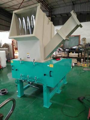 China Plastic PET bottle crusher factory, PP bottle crushing recycling machines for sale