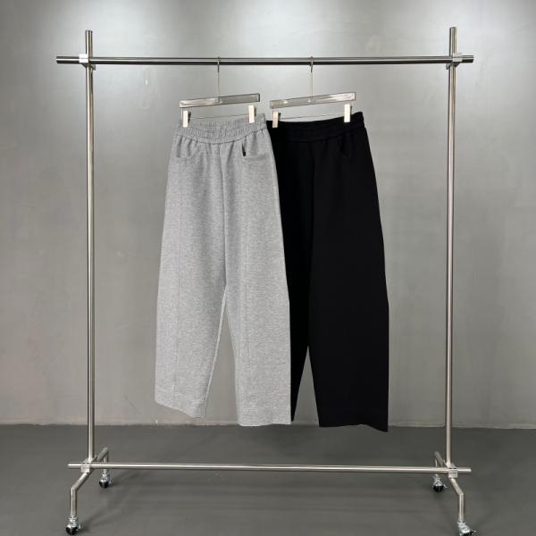 Quality 320 Grams Men Sweatpants Wide Leg Sweatpants Custom Logo Urban Lifestyle For Women Men for sale