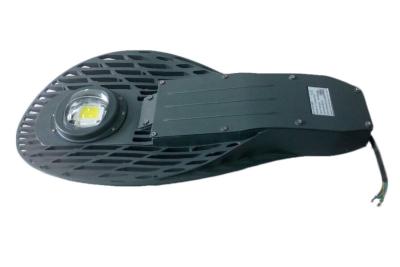 中国 屋外のダイカストで形造る脱熱器ボディ防水 LED 街灯の球根 4500K 4800LM 販売のため