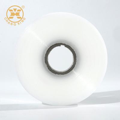 Cina involucro di plastica trasparente di materia prima di 10m 20M Clear Stretch Film con il ODM adesivo in vendita