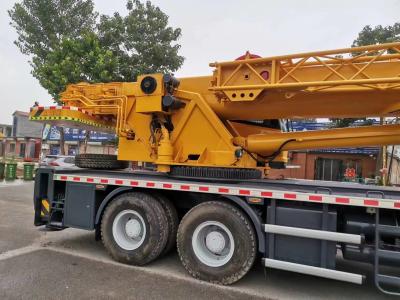 China MOOG Hydraulische pomp 50T Nominale laadcapaciteit Gebruikte vrachtwagen kraan QY25K5 QY50K Te koop
