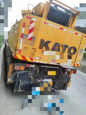 中国 Max. Lifting Height 63.6M Used Truck Crane NK1200 for Heavy Duty Construction Tasks 販売のため