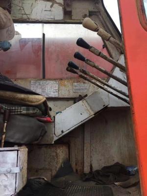 China 250 TON Nennlastkapazität Gebrauchtwagen Kran TL300 ab mit 3000 Arbeitsstunden zu verkaufen