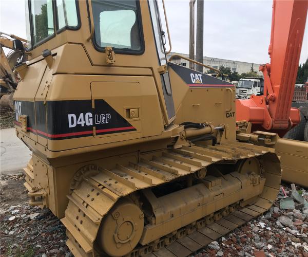 Quality Affordable Cummins Engine Used Bulldozer CAT D4GLGP for Machinery Repair Shops for sale