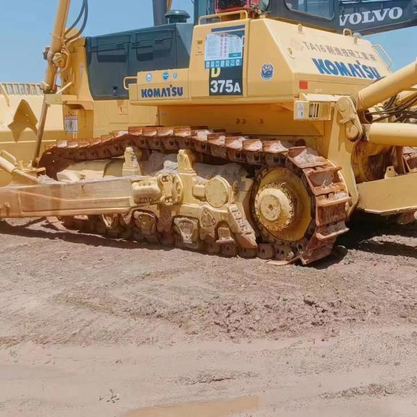 Quality TOSHIBA Hydraulic Cylinder Used Bulldozer KOMATS D375A for Heavy Duty Work for sale