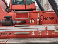 China 4000MM Fork Width Diesel Engine Stacker DRD420 for Material Handling and Smooth Operations for sale