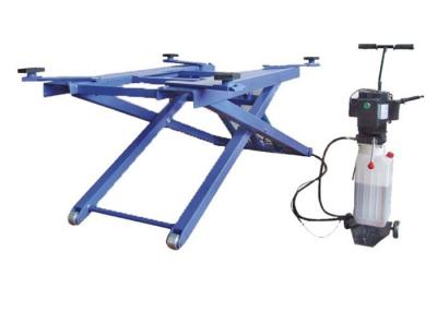 China 2.7T Hydraulic Car Hoist Automotive Ladder Lifts In Ground Portable Scissor Auto Lift for sale