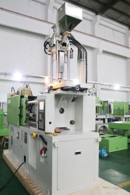 中国 垂直クランプ 横向注射鋳造機 大きな注射重量 販売のため