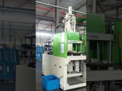 Vertical Benchtop Plastic Injection Machine Single Slide 2 Station Cable Molding Machine